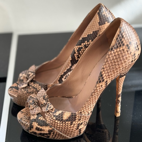Gucci | Shoes | Gucci Python Snakeskin Pump Heels | Poshmark